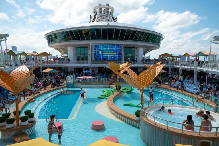 Tips for Planning a Girls Trip Cruise for Fun in the Sun