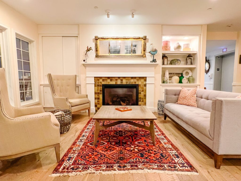 17 Cozy Romantic Getaways in Massachusetts for Couples